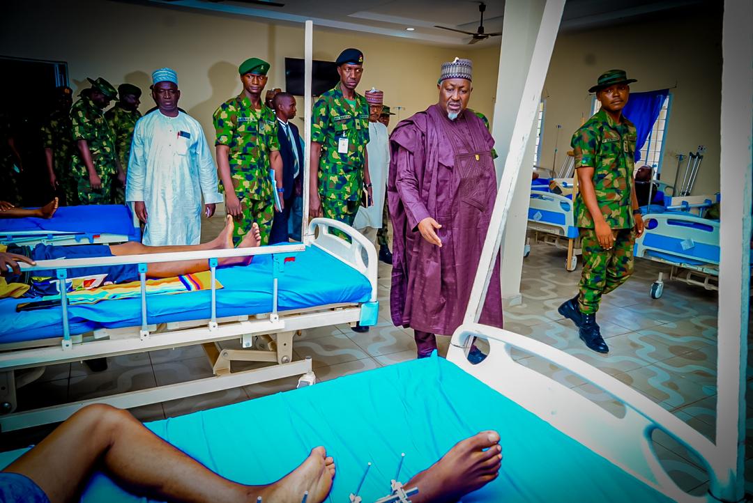 THE HONOURABLE MINISTER OF DEFENCE VISITED HEADQUARTERS OF THE 17 ...