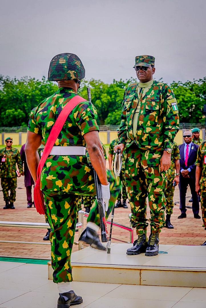 THE HONOURABLE MINISTER OF STATE FOR DEFENCE ON OPERATIONS VISIT TO ...